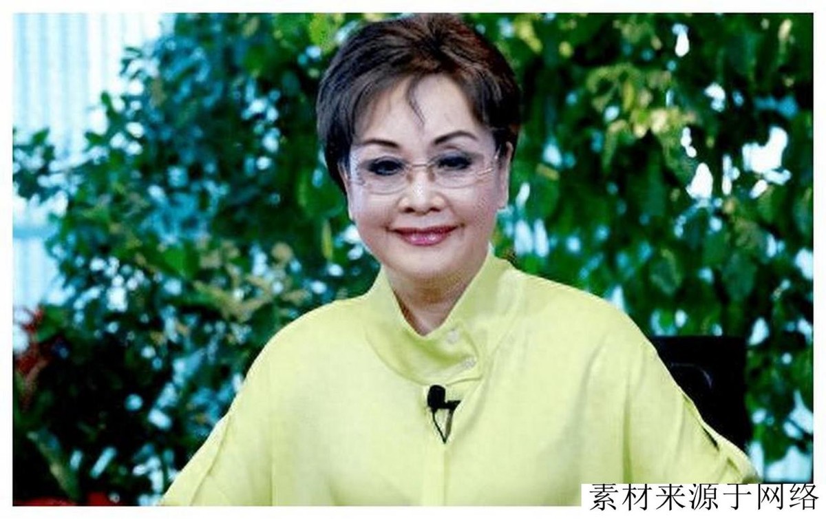 Singer Li Guyi: Her parents divorced when she was young, and she ...