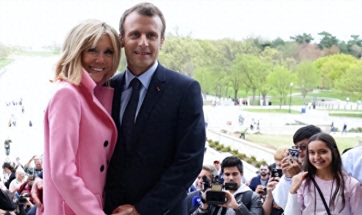 Brigitte: Being the first lady of France, there is no "ordinary life ...
