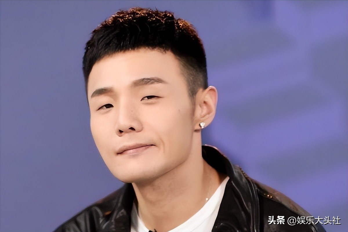 Li Ronghao, a musical genius, has finally fallen from the altar, and ...
