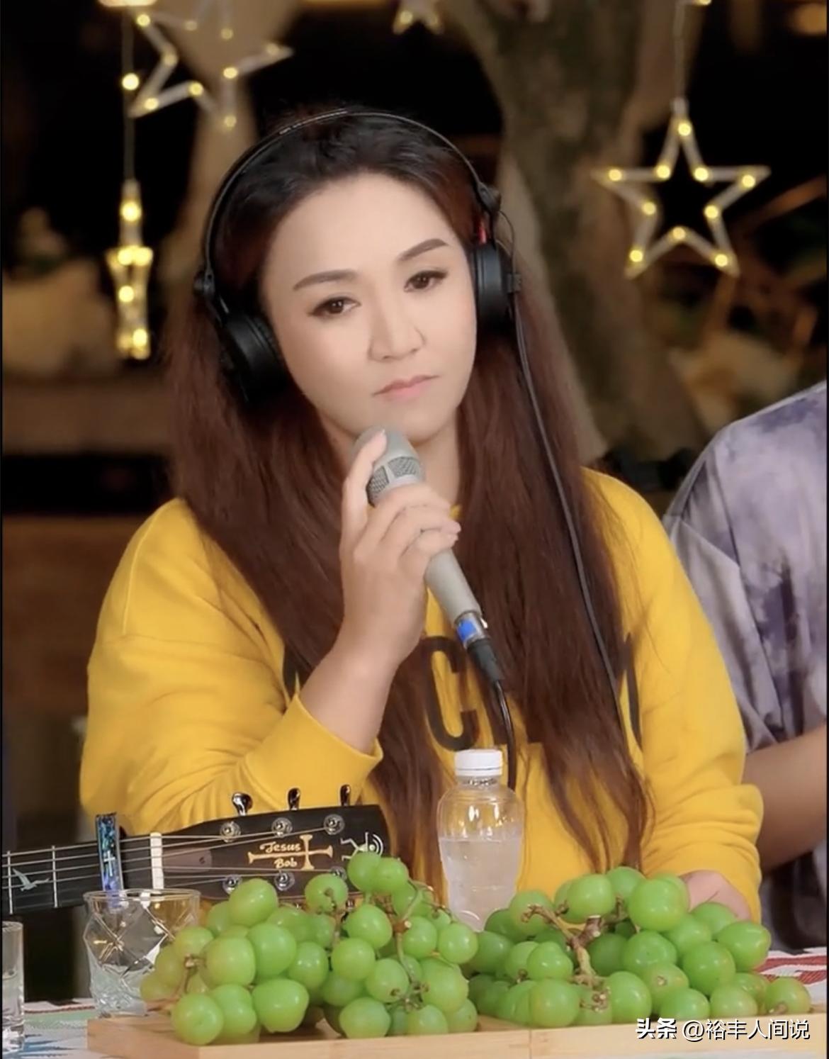 Li Ruien is temporarily living in the Mainland to develop his career ...