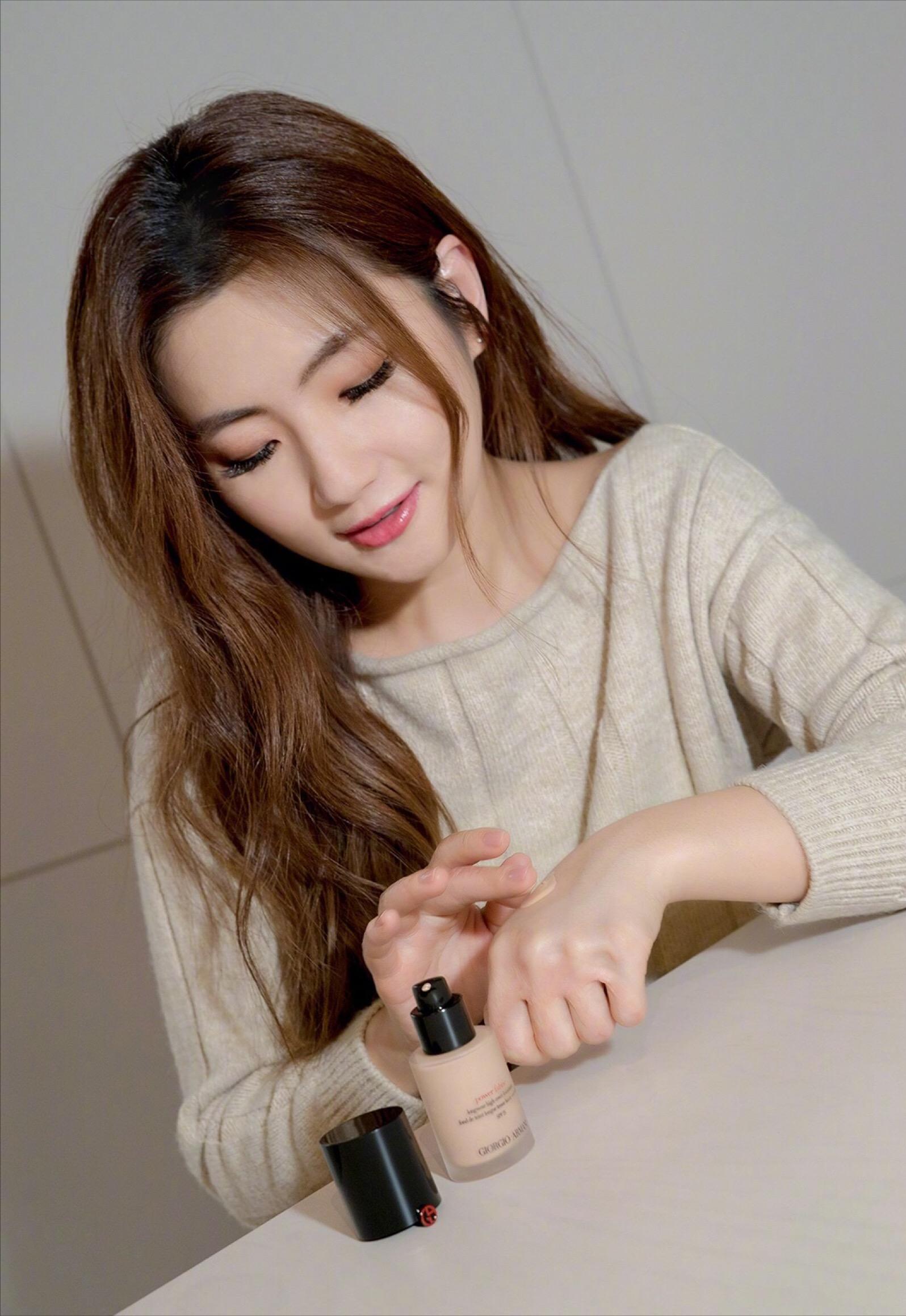 Ren Jiaxuan, sexy and charming photo (photo gallery) - iMedia