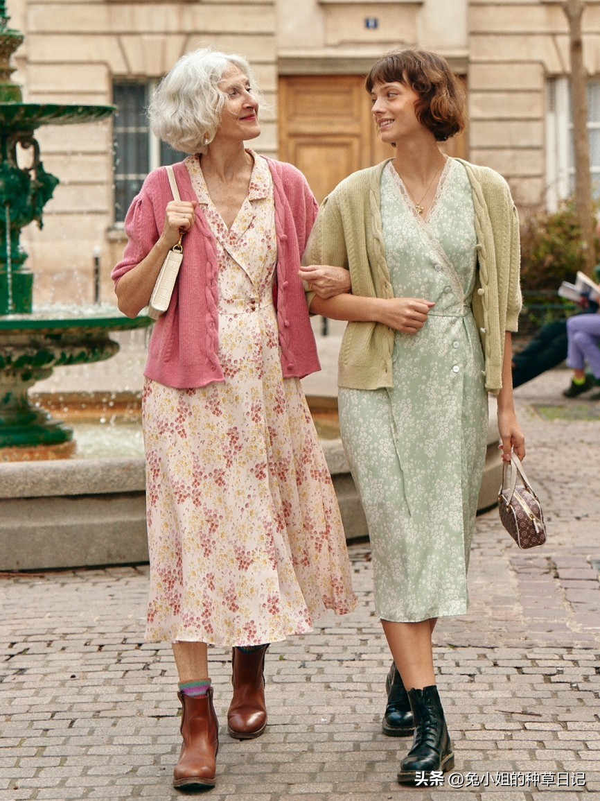 When I get old, I won't wear these two "auntie outfits"! Dress like a ...