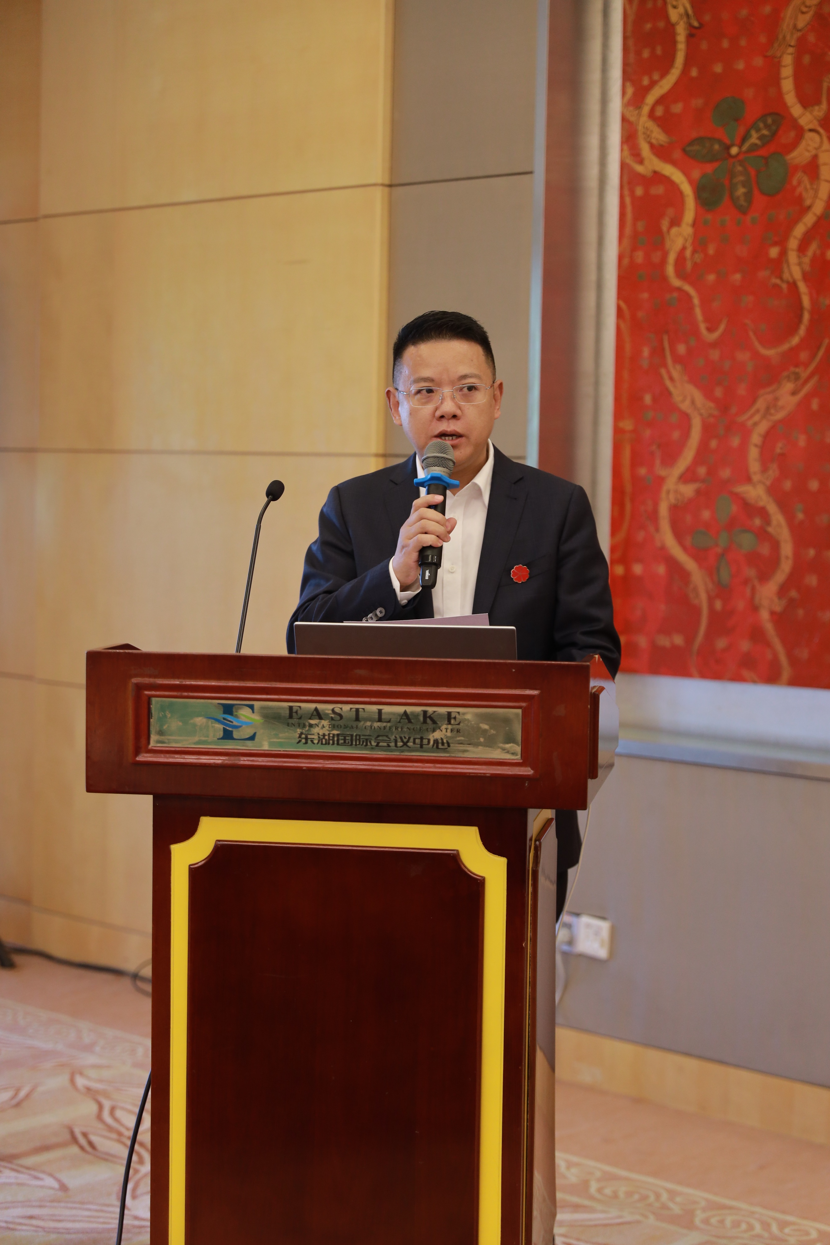 Zhu Changjiang: The five-character formula for success in career - iNEWS