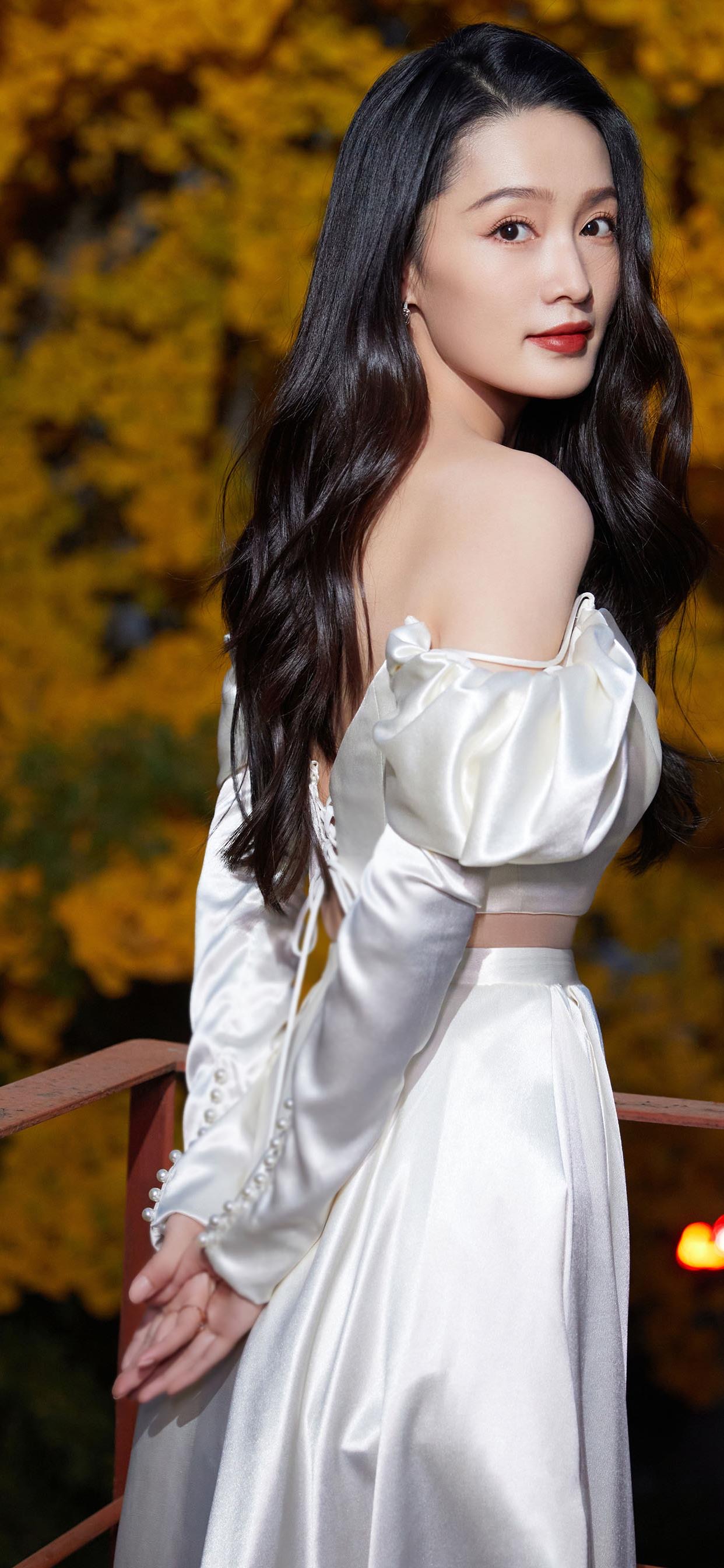 Li Qin wallpaper | star idol wallpaper - iNEWS