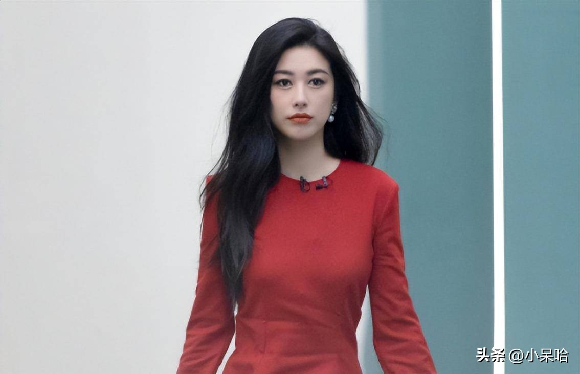 In terms of background, Zhu Zhu and Han Xue have to stand aside. She ...