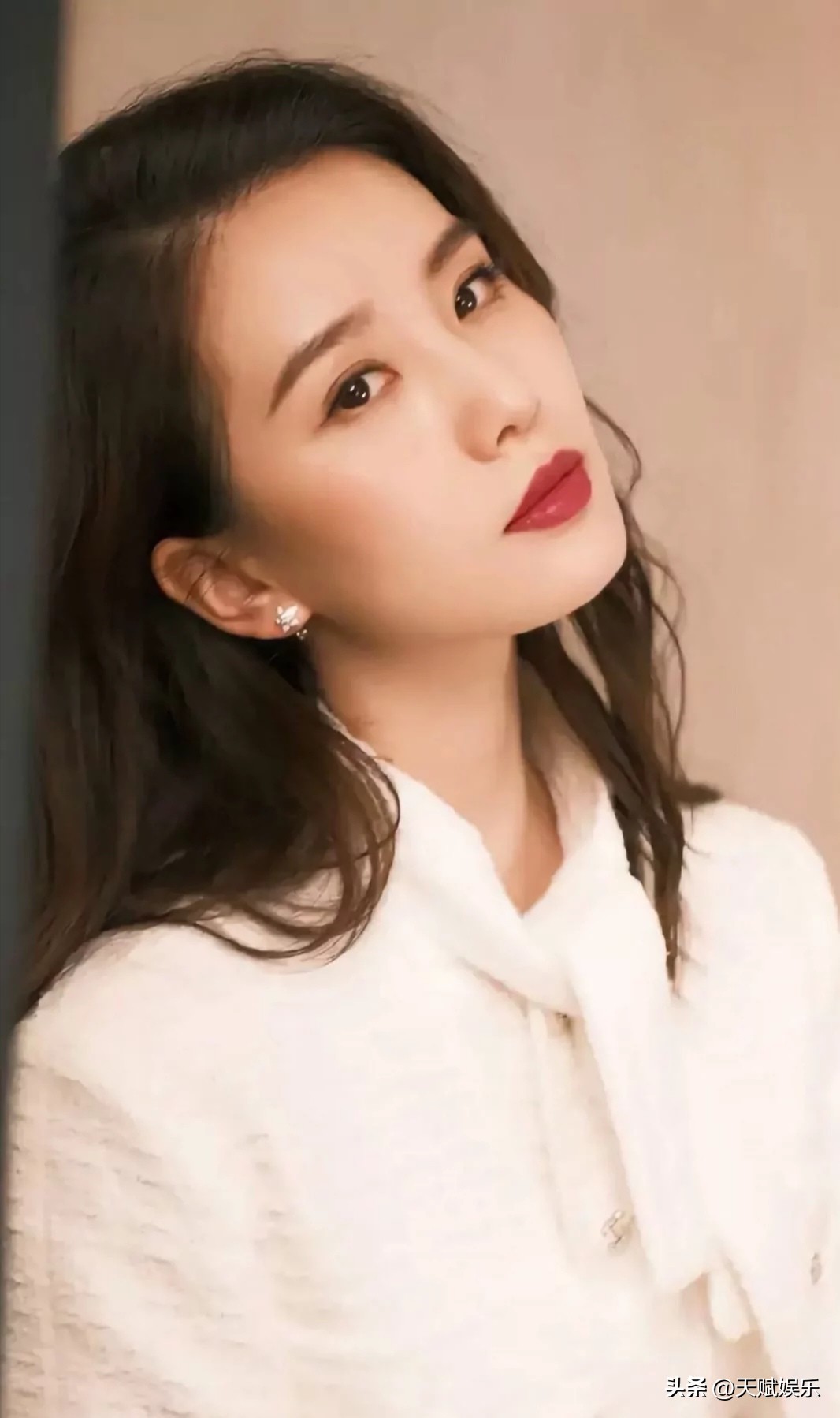 31 beautiful pictures of actress and singer Liu Shishi in the ...