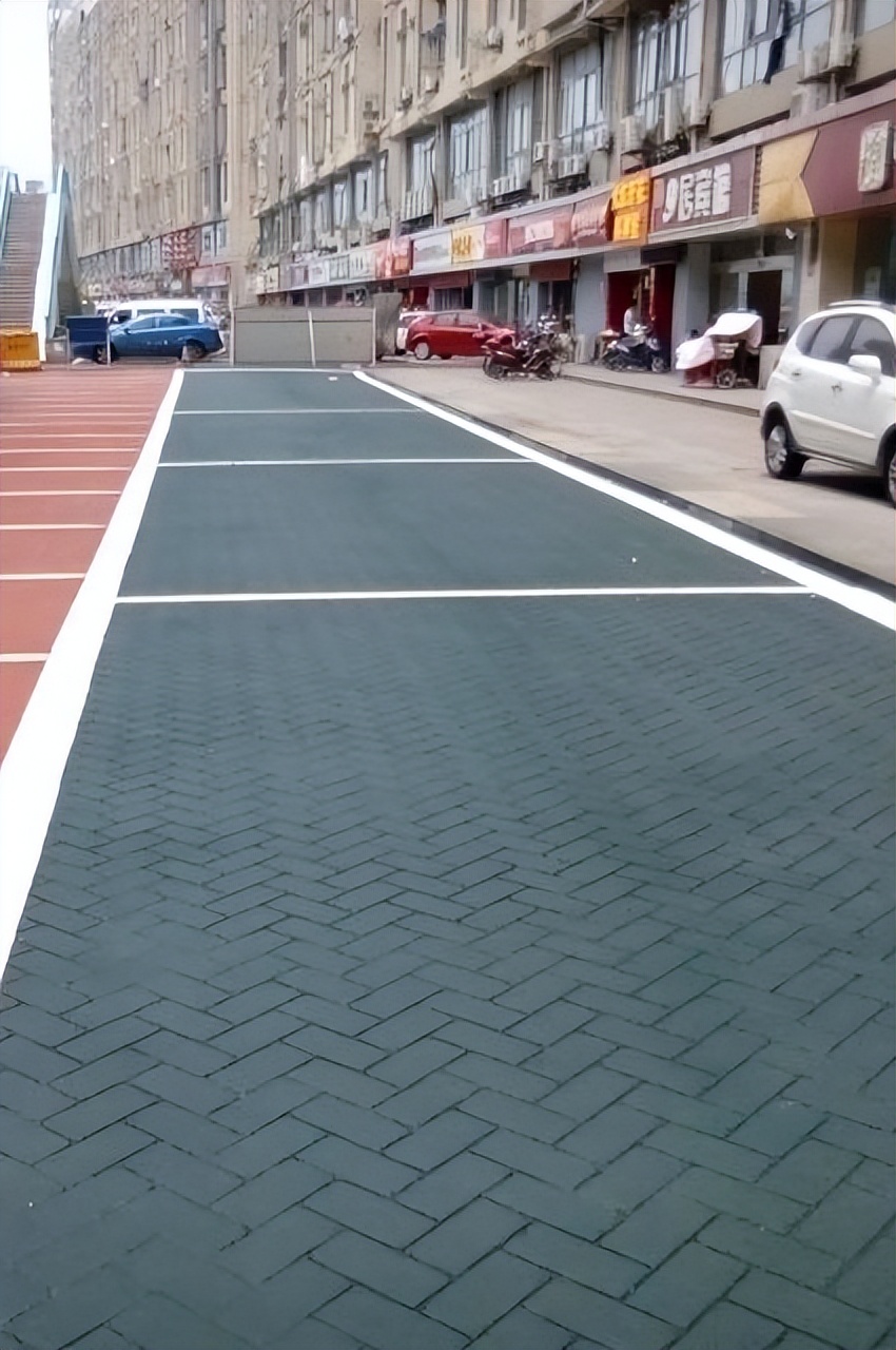 SP Color Parking Lot - iNEWS