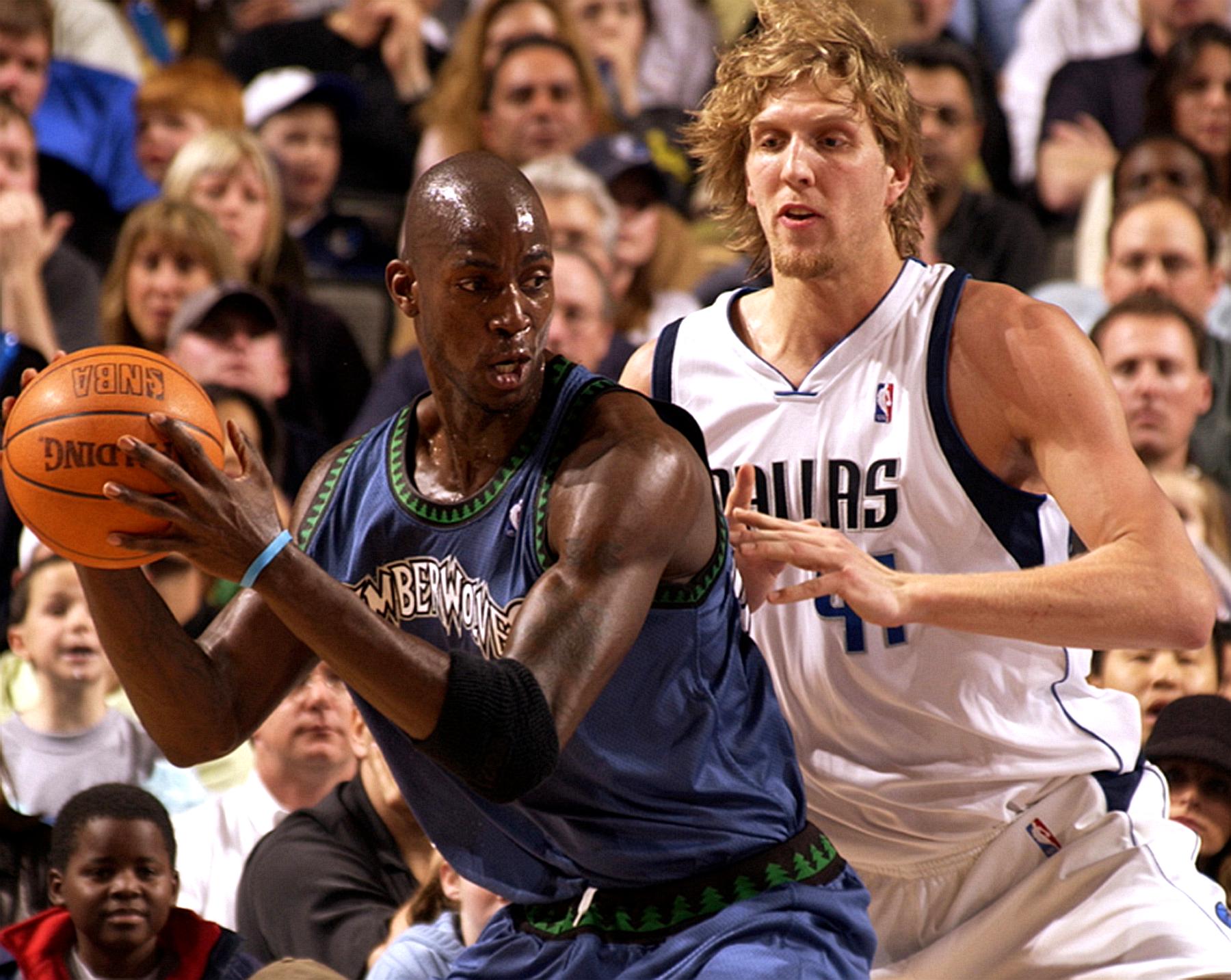 Who is the third best striker in history?Garnett played Dirk 40 times ...