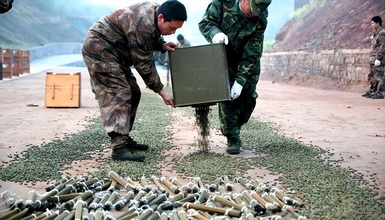 There are countless expired bullets in China every year, but they just ...