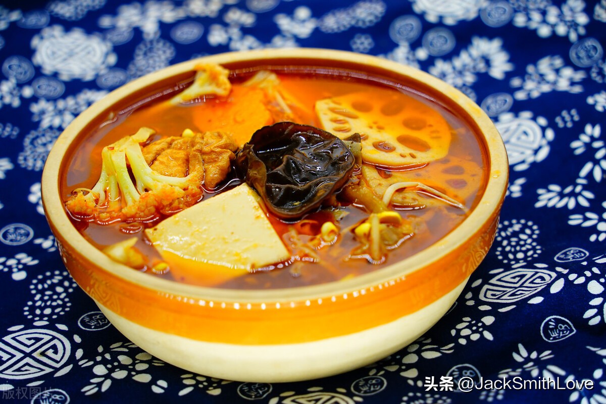 Chengdu Food Guide - The Feeling of Eating Chengdu - iNEWS