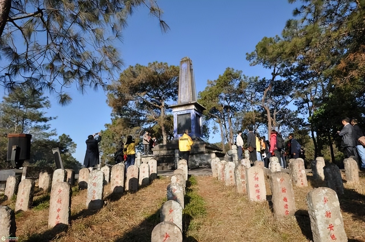 Wozuka: The inscription on the tombstone of the Japanese invaders was ...