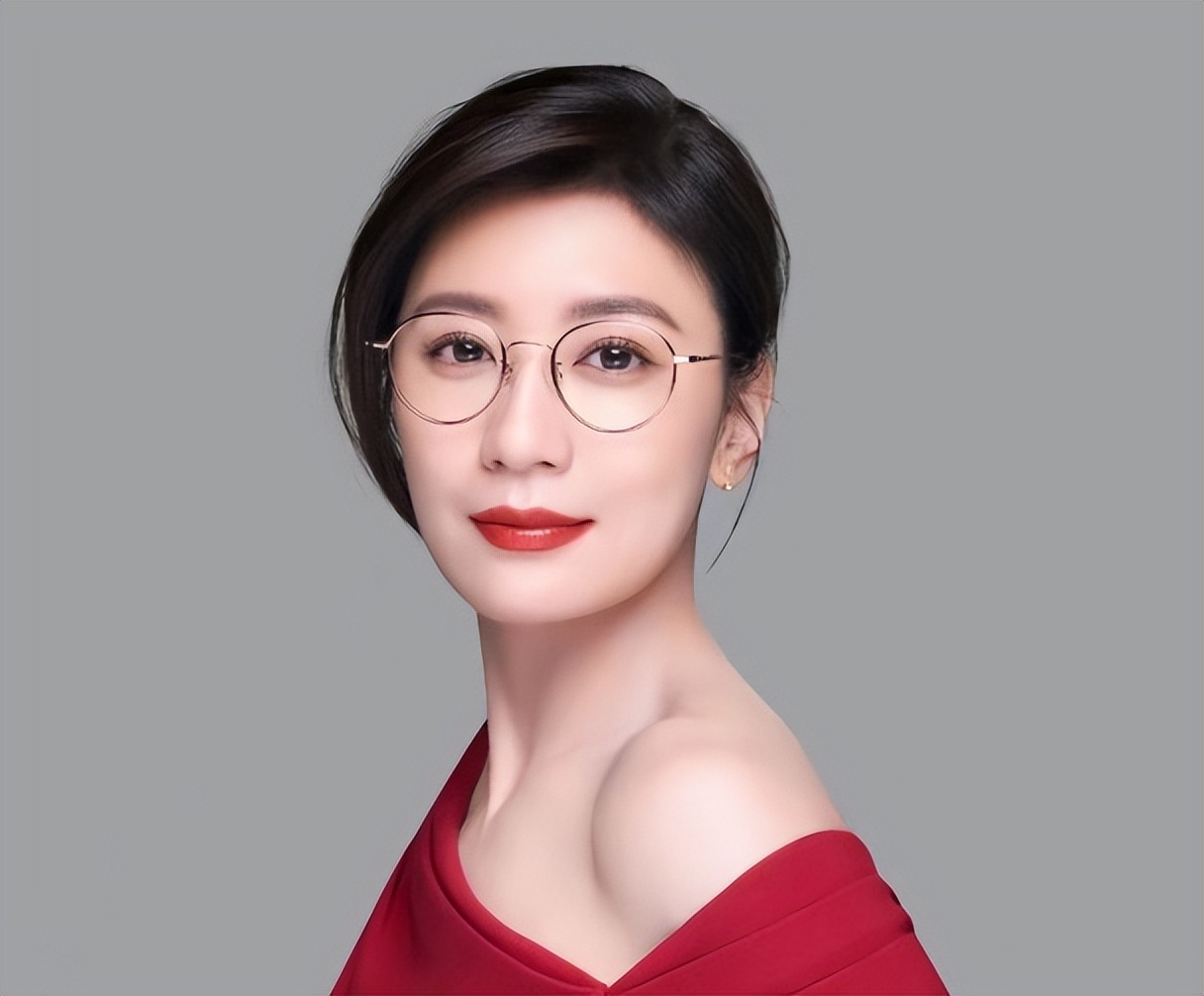 Jia Jingwen, Ye Qianwen, Zhong Chuhong - Counting down those female artists who accept aging ...