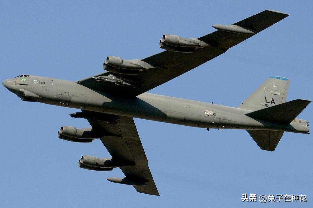 Top ten medium and long-range bombers in the world - iNEWS