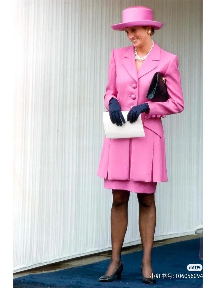 Princess Diana's pink wardrobe - iNEWS