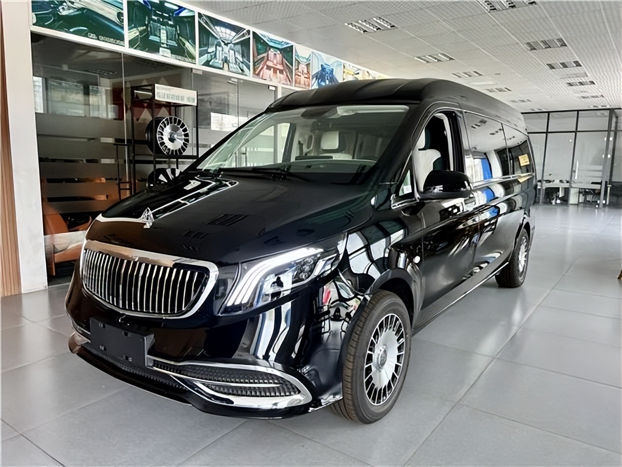 Mercedes-Benz Vito refit, high-top Maybach VS680L, million-level high ...