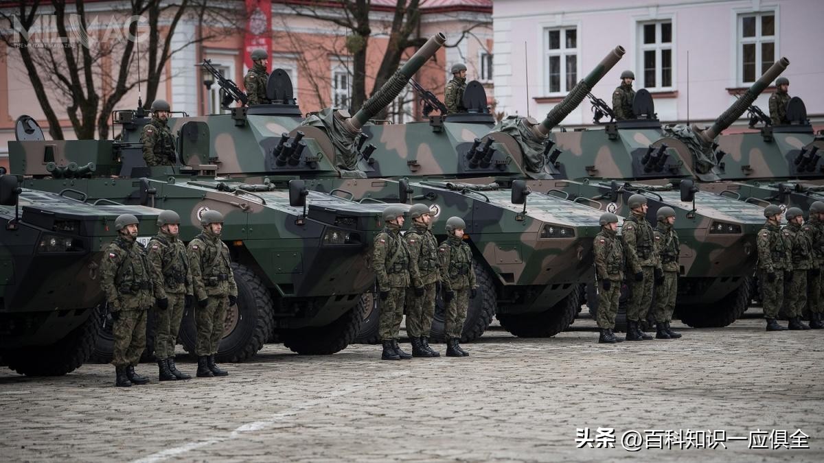 Equipment Encyclopedia - Poland 120mm M120K RAK wheeled self-propelled ...