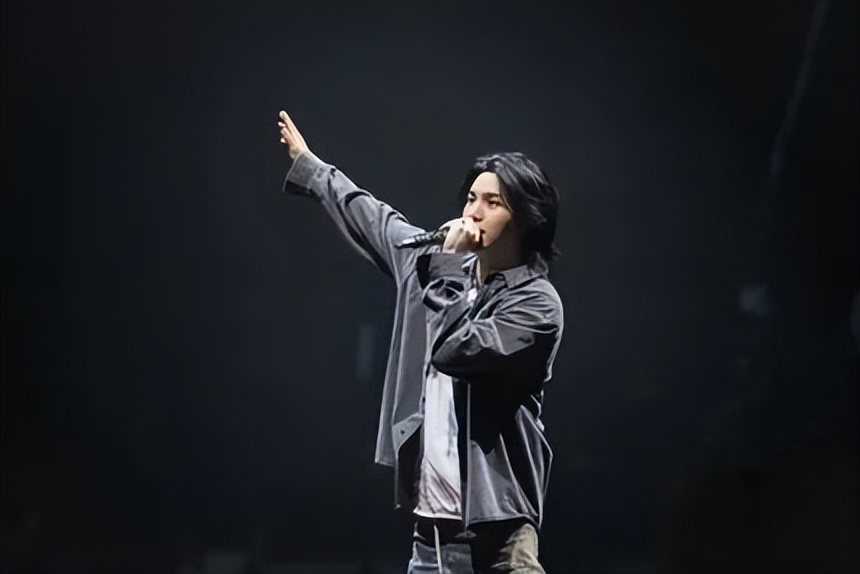 BTS members appearing at SUGA concert? ;A girl group from an idol new ...