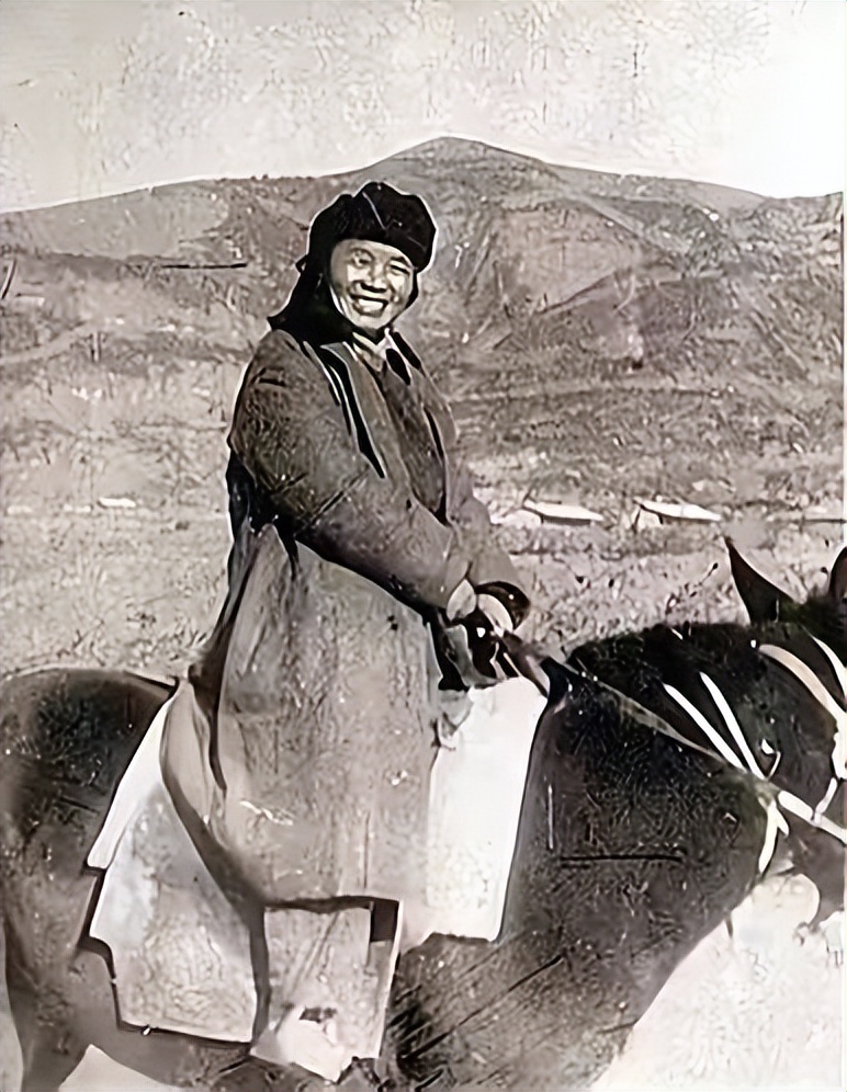 Zeng Qingliang, a telegraph operator lurking in Ma Bufang's barracks ...