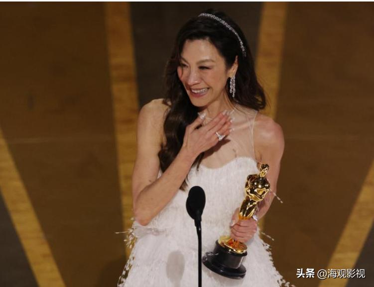 The first Asian Oscar actress Michelle Yeoh and Chow Yun-fat have a ...