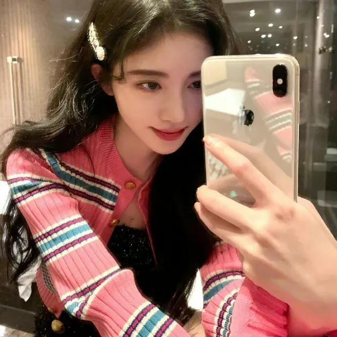 Curly hair beauty - Ju Jingyi - iMedia