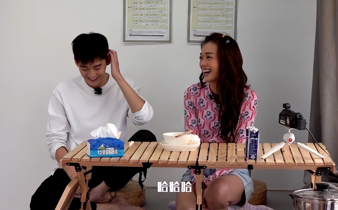 Joey Yung and Zhang Han are so sweet that they even have the same idea ...