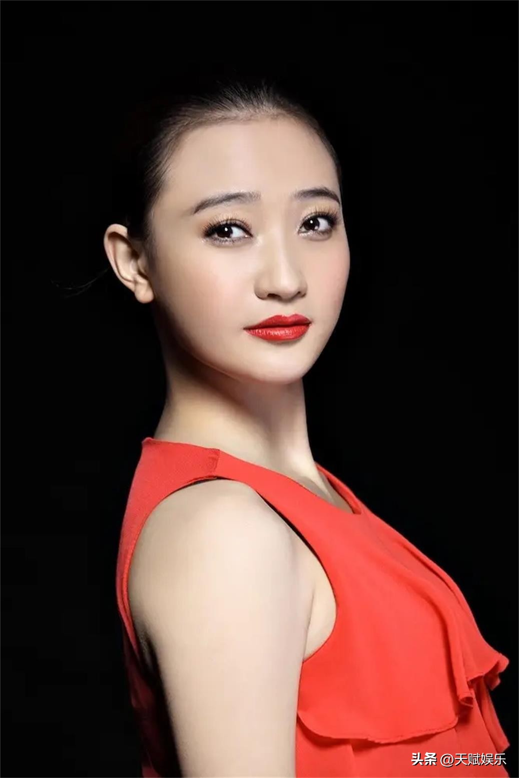 The photo of actress Yan Na in the 56 episodes of "Workplace is a ...