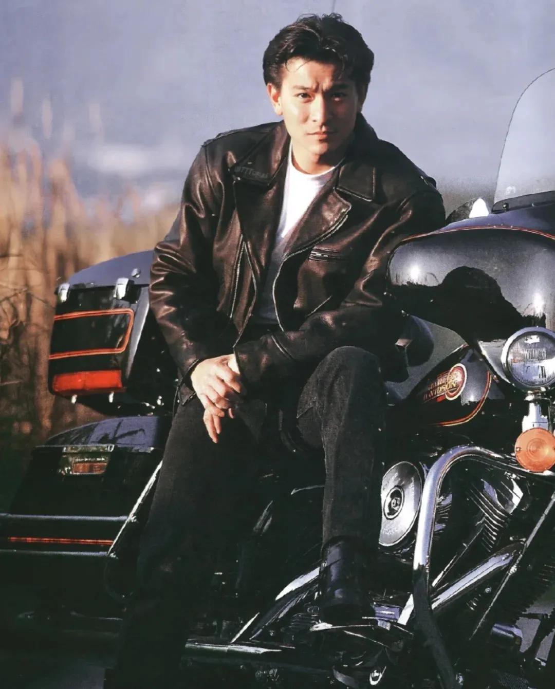 Andy Lau's handsome appearance when he was young - iMedia