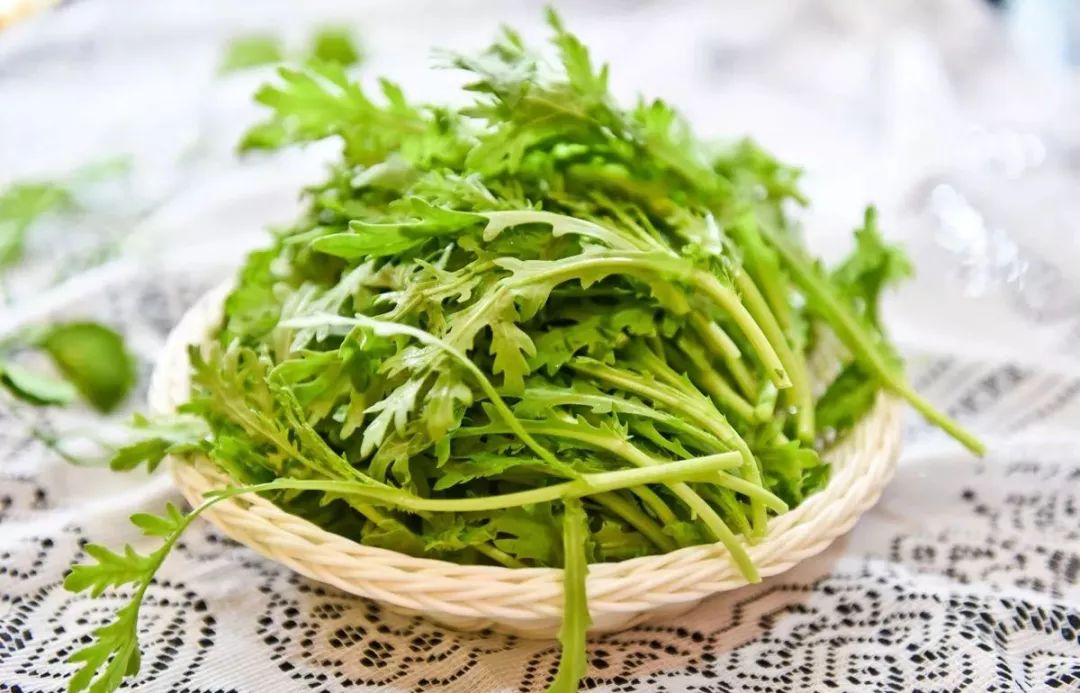 Teach you the refreshing cold chrysanthemum chrysanthemum, easy to make ...