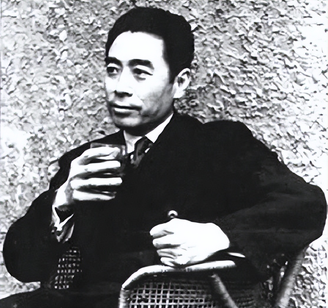 Premier Zhou actually has a "wife". Even Deng Yingchao treated her ...