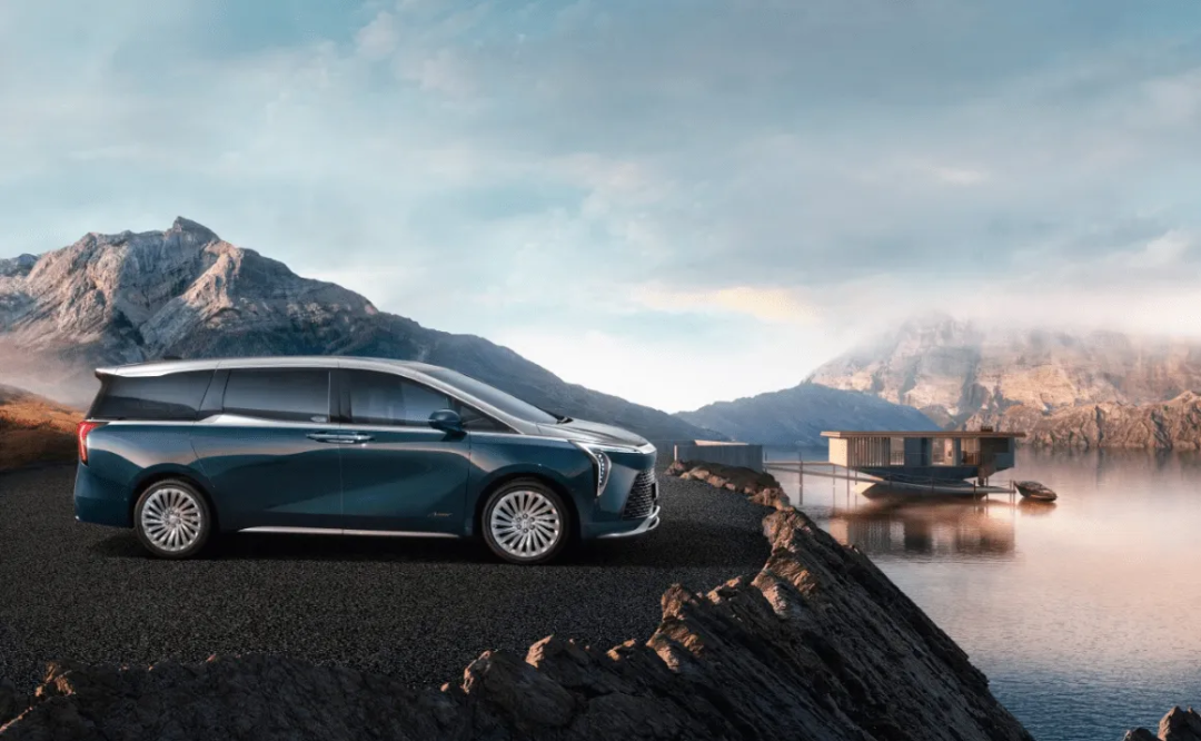 How can an MPV make luxury more concrete in a freehand manner? - iNEWS