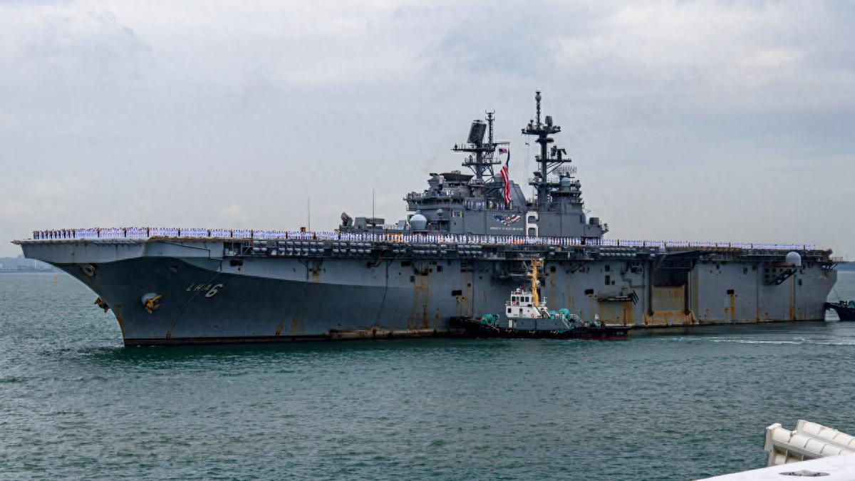 At the last moment of the Huang Haijun show, the US ship suddenly ...