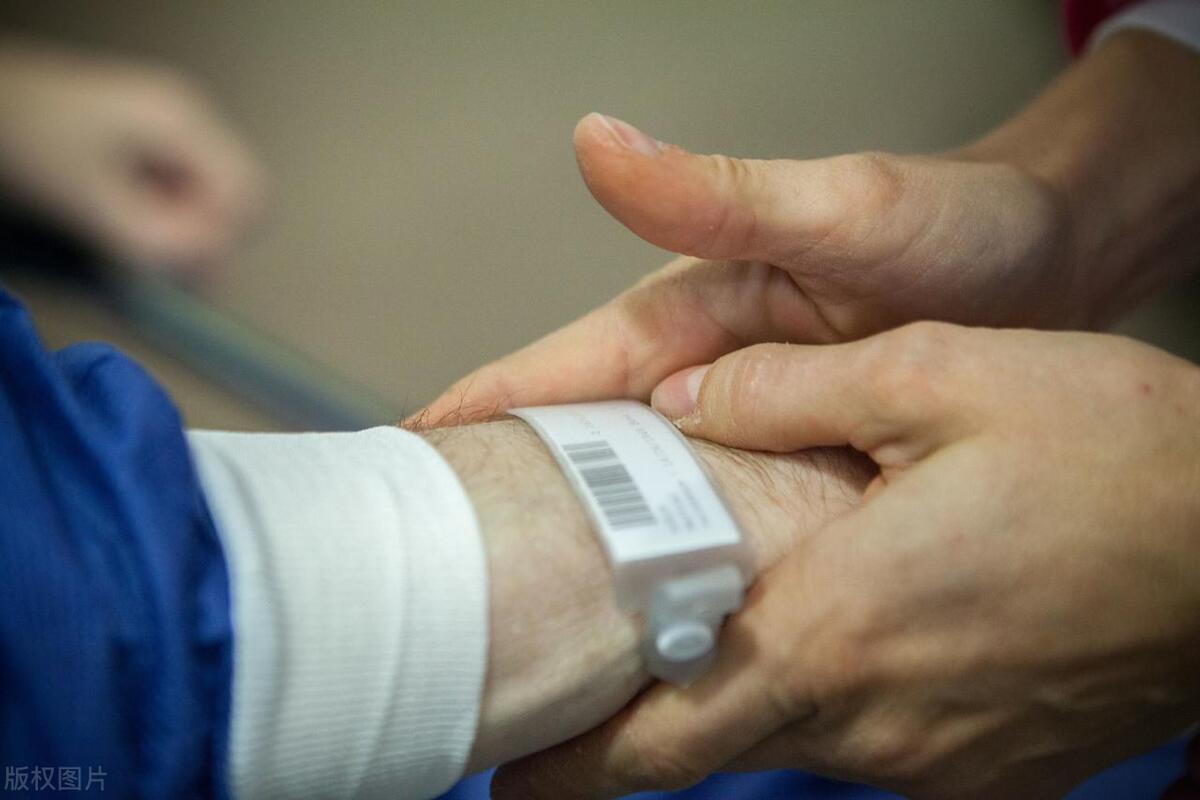 Most of the edema in the late stage of cancer is due to these 4 reasons ...