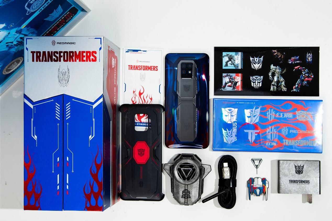 The perfect combination of technology and machinery Red Magic 7 Pro ...