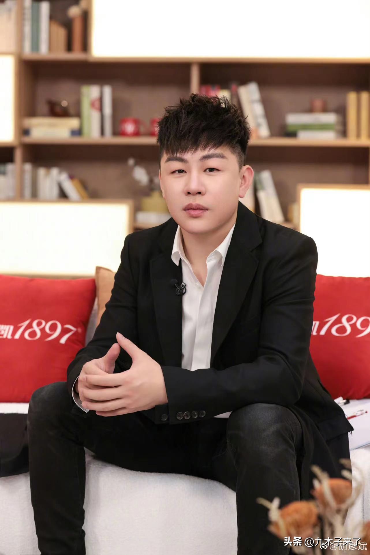 Hu Yanbin: Is it important that the production cost of Full River Red ...