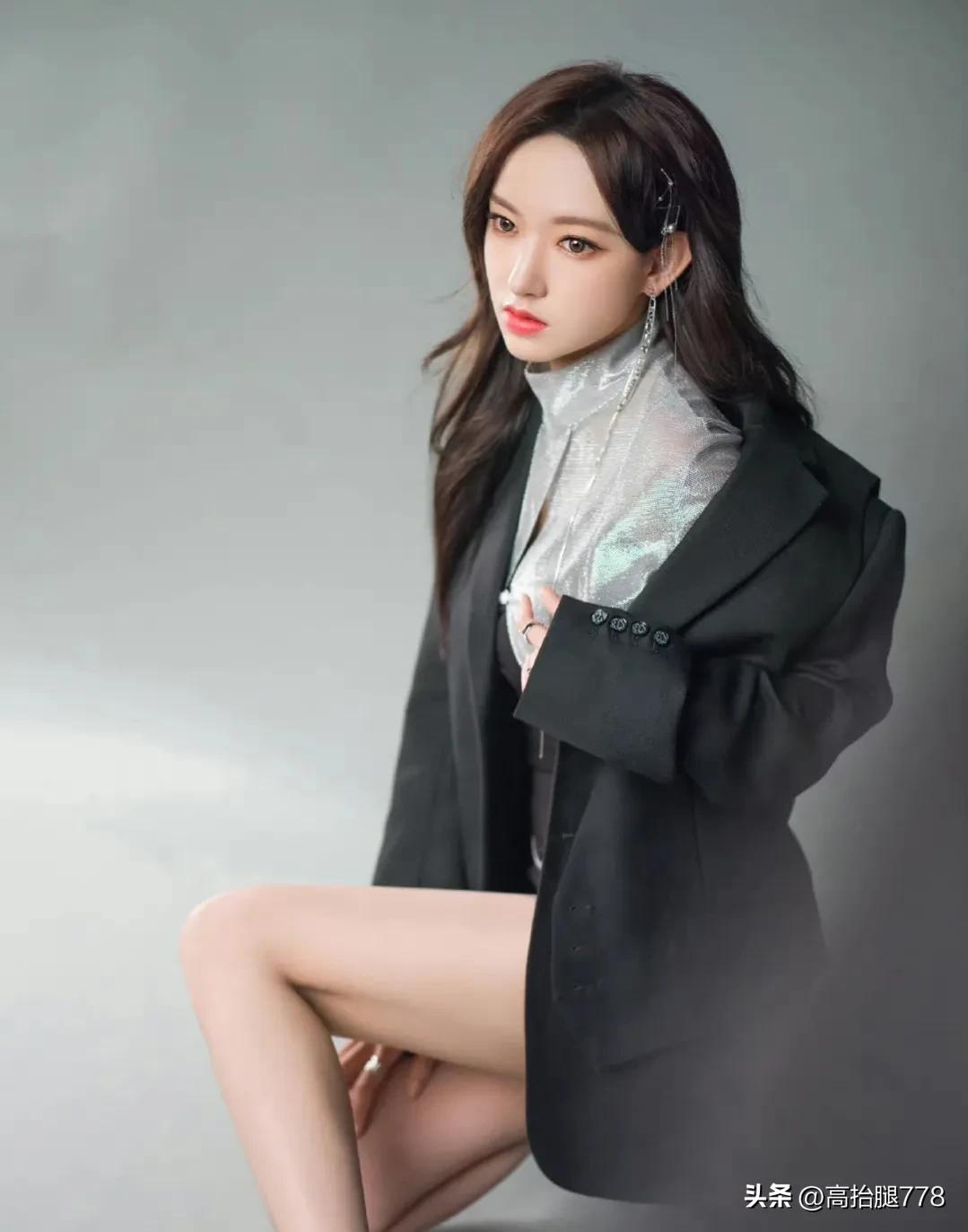 Cheng Xiao|Yuan Shanshan|Wan Qian|Hu Bingqing A beautiful star who is ...