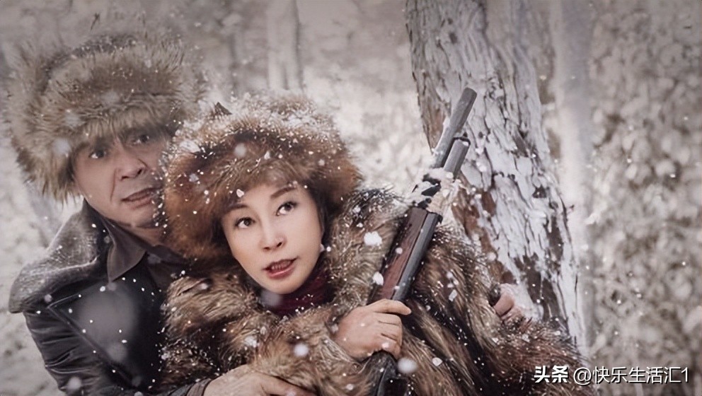 71-year-old Liu Xiaoqing plays a girl, 18 years older than her father ...