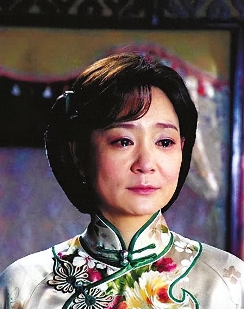 The 6 actresses who are "born with a bitter look" all have sad faces ...