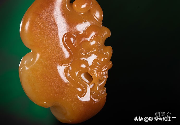 Beast face, the guardian through the millennium - iNEWS