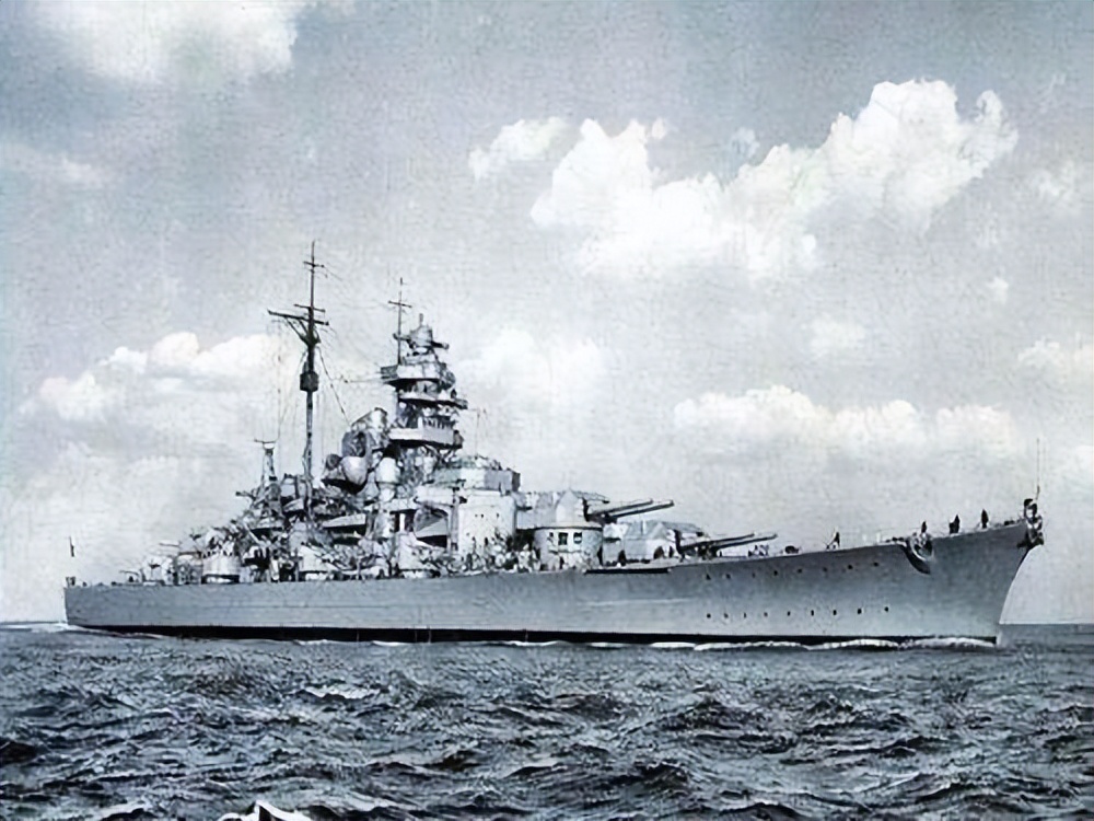 USS Tirpitz - Battle Royale in the Arctic Ocean - iNEWS