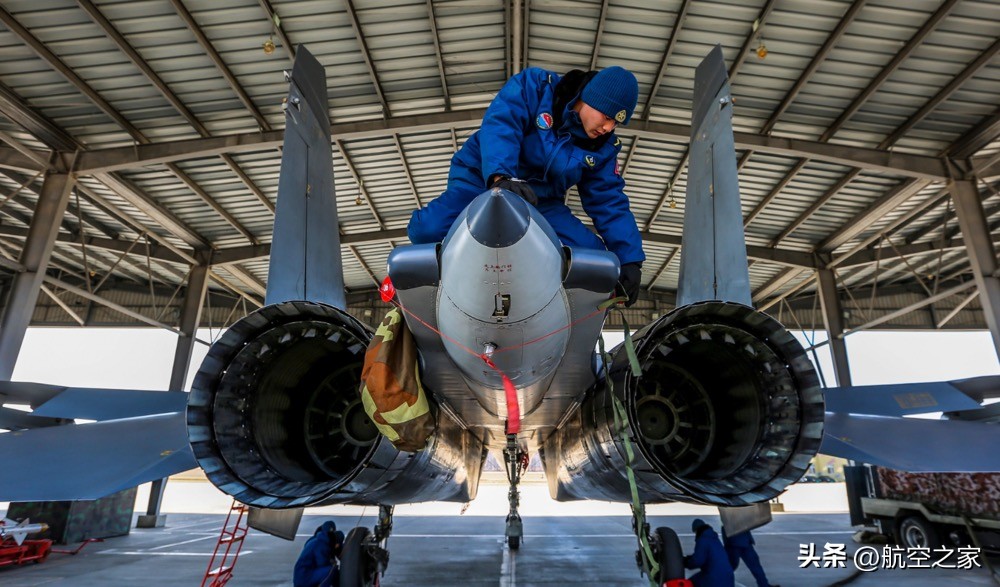 J-15 carrier-based aircraft solves "heart disease": "Flying Shark" is ...