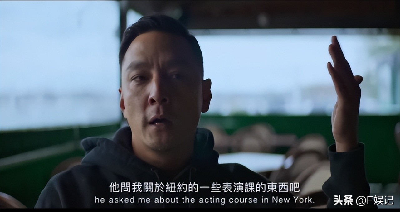 Wu Yanzu is actively exercising in the gym to show off his strong ...