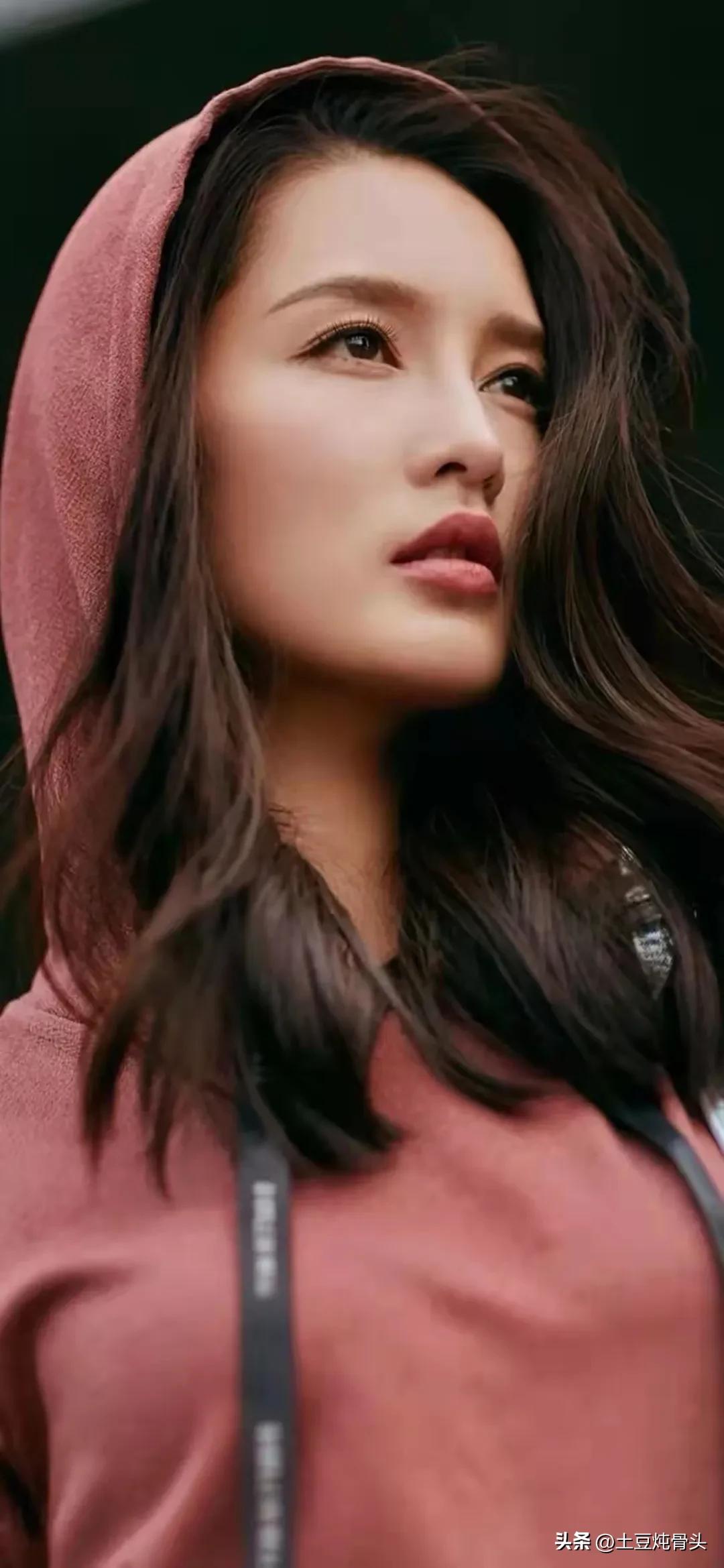 Beauty star Li Qin - iMedia