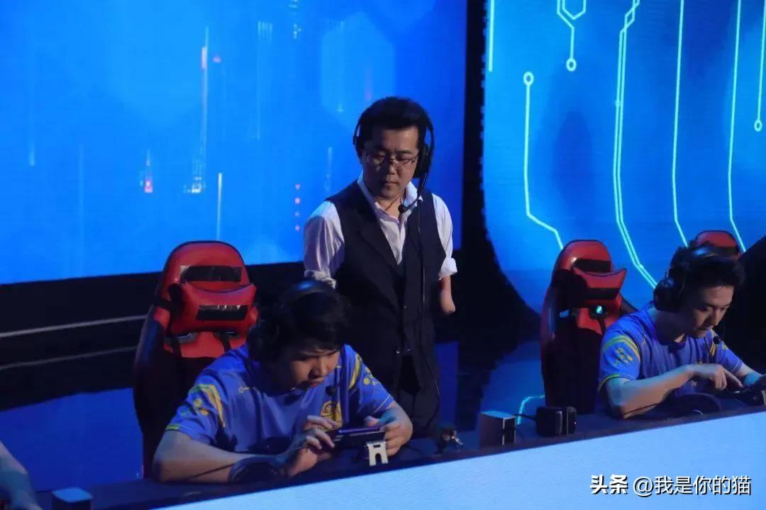 Wang Xiaopeng's ten-year e-sports road - iNEWS