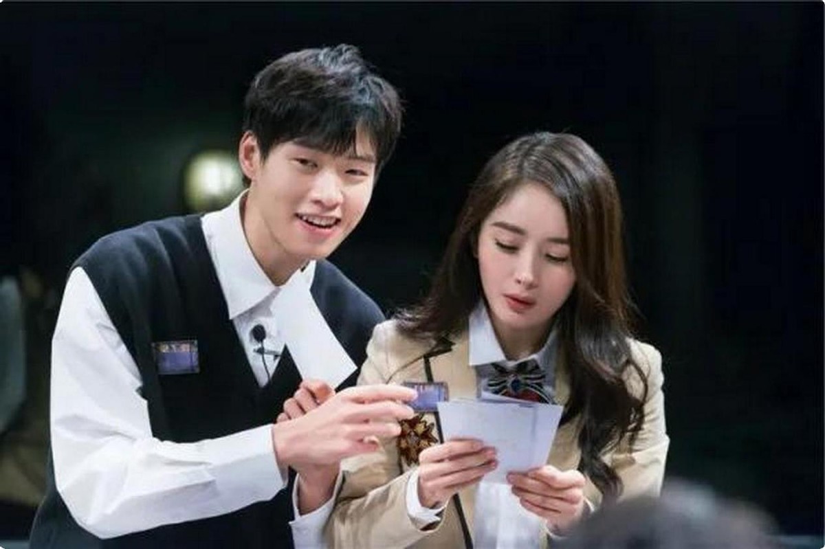 43-year-old Qin Lan finally gave Wei Daxun his status! The two tacitly agreed to live together ...