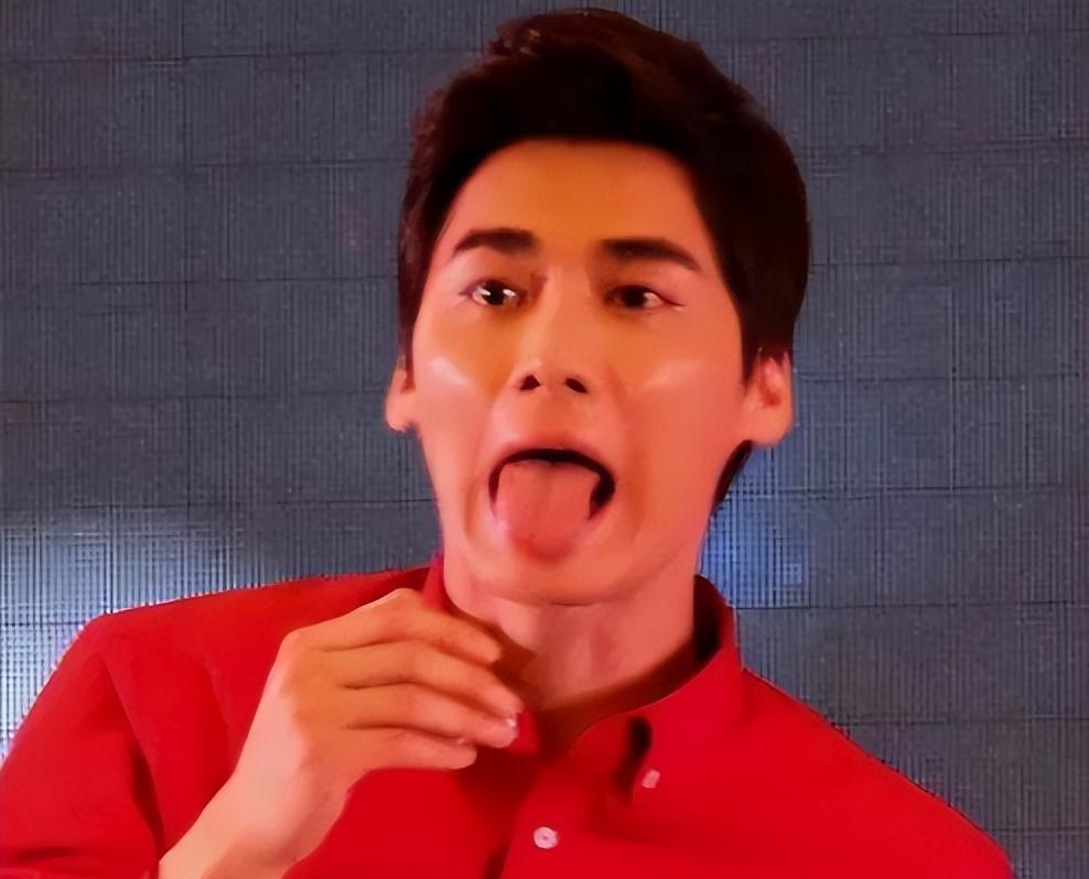 Li Yifeng: It's hateful and pathetic. It's been less than a year since ...