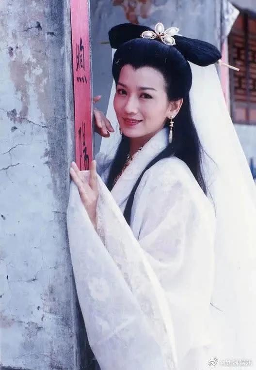67-year-old Zhao Yazhi is like a 20-year-old innocent girl, with ...