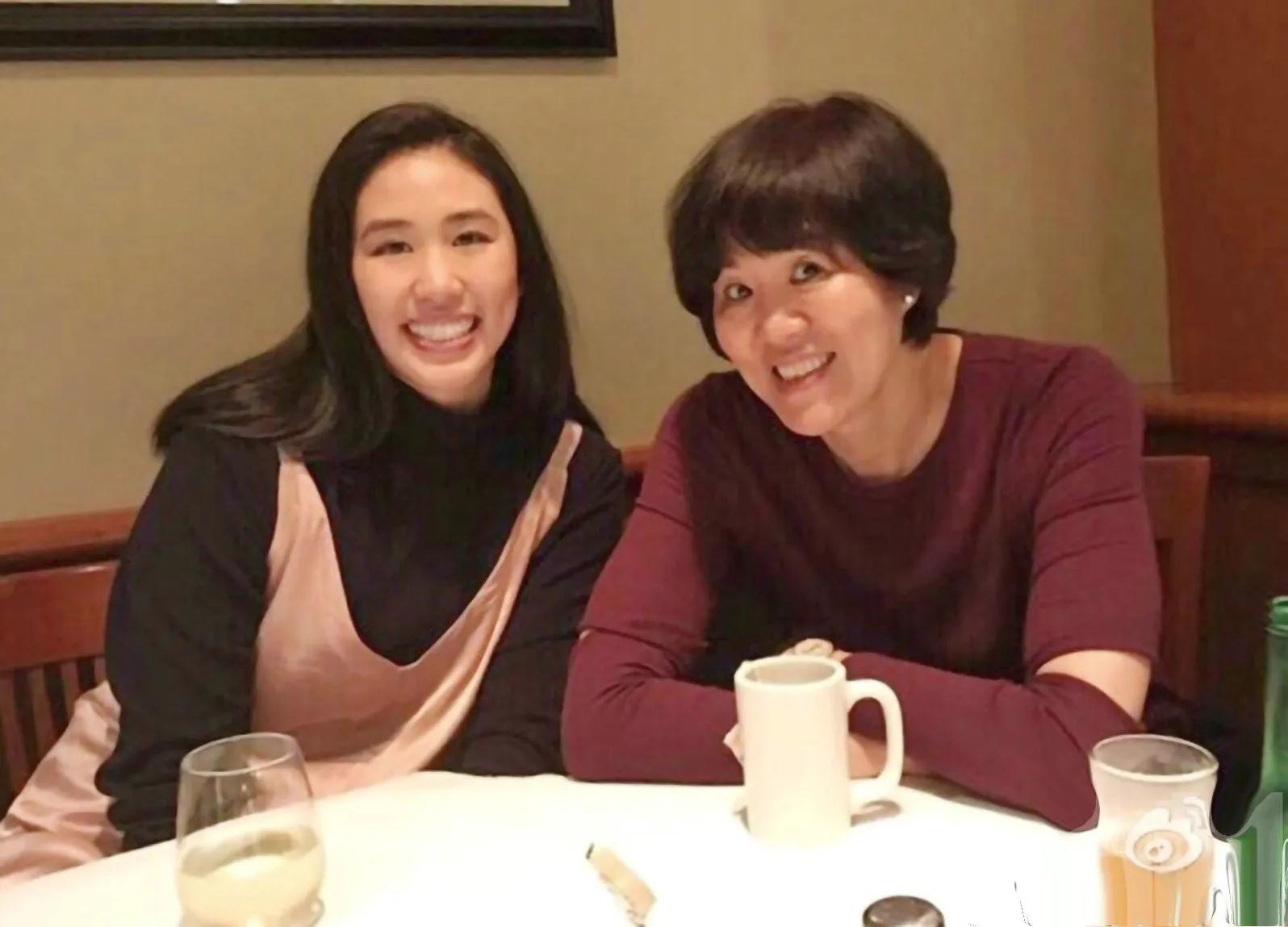 Lang Ping's ex-husband, Bai Fan, took care of his daughter alone for 15 ...