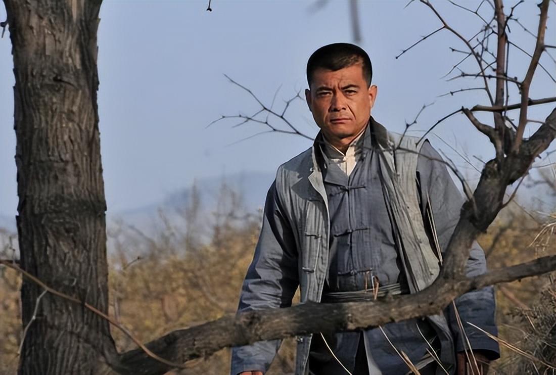 Actor Tang Jing: After divorcing Wang Xinjun, she grew up alone with ...