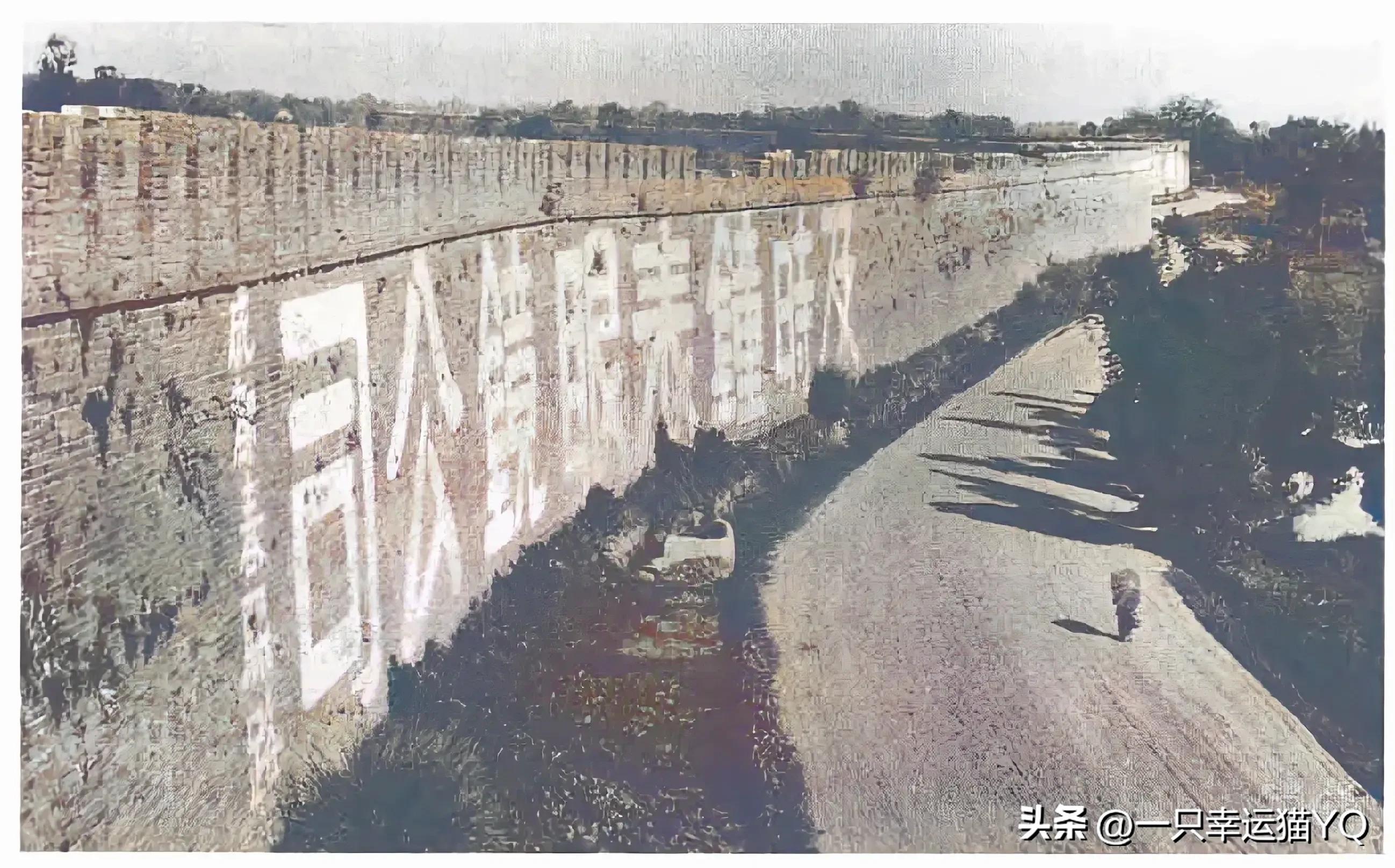 It turns out that there were still such majestic city walls in Chengdu ...