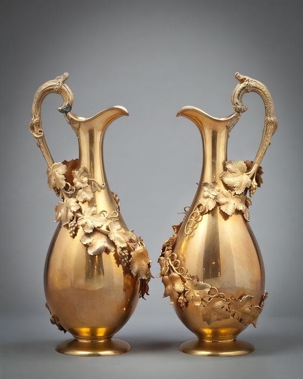 The artistic link of Italy and the handicrafts of the Kingdom of ...